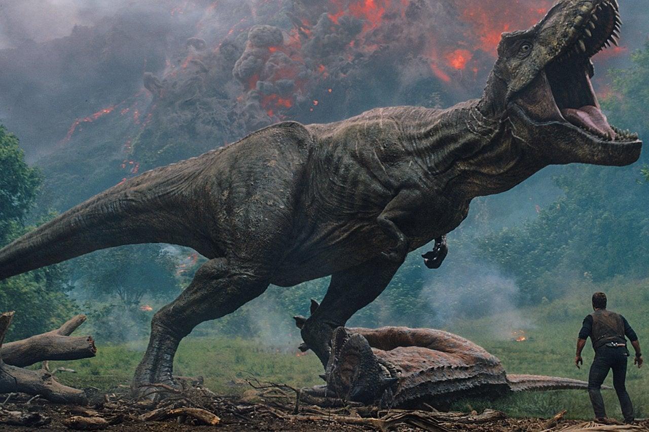 Tyrannosaurus Rex Might Not Have Been Alone At the Top of the Food ...