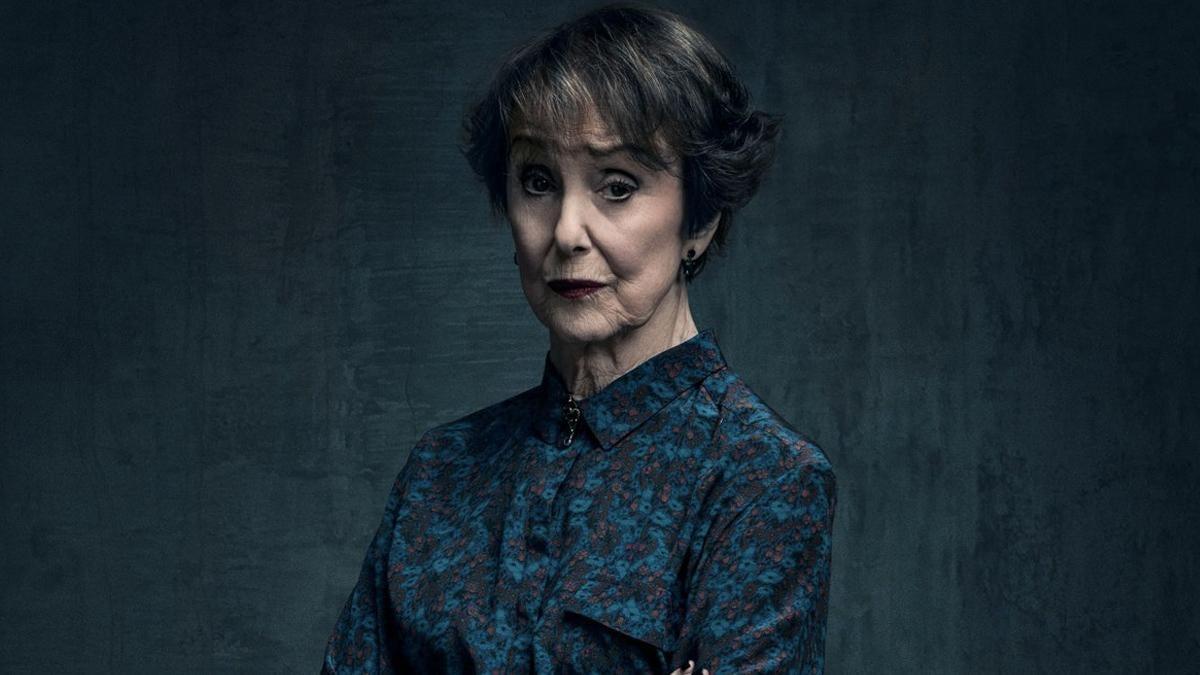 Sherlock Actress Una Stubbs Dies At 84 - ComicBook.com