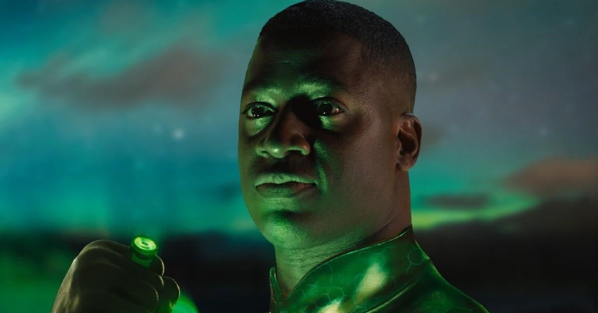 Green Lantern Actor Wayne T. Carr Celebrates Snyder Cut Anniversary ...