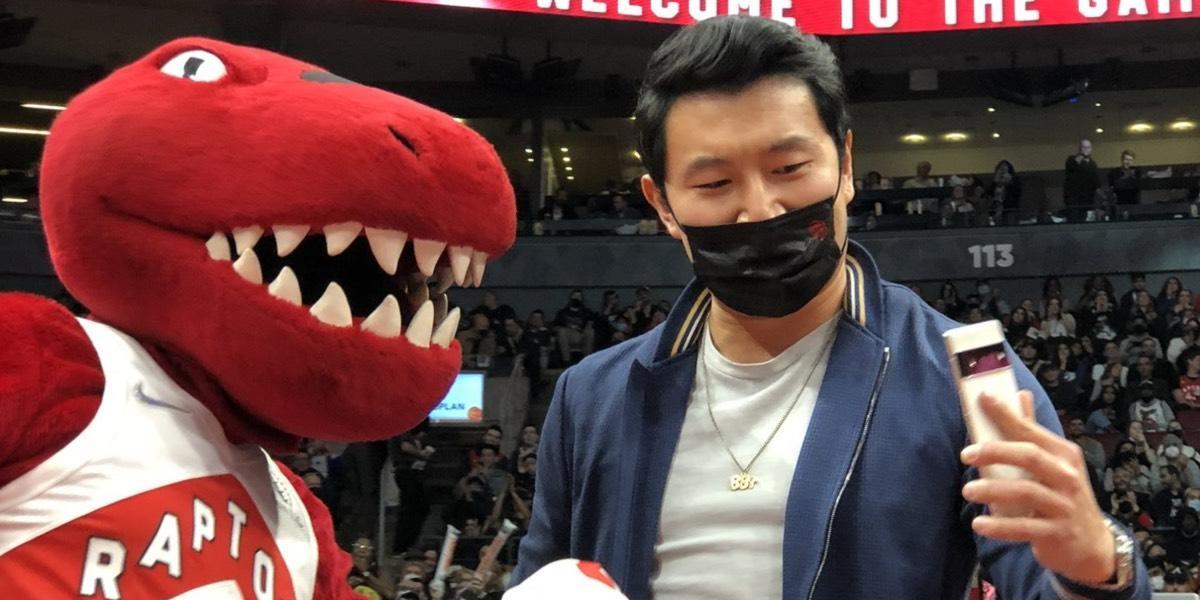 Shang-Chi Star Simu Liu Narrates Toronto Raptors NBA Playoff Hype Video ...