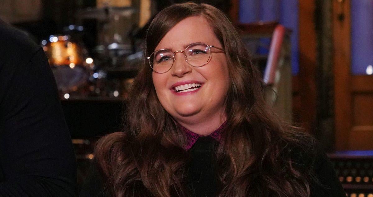 Saturday Night Live: Aidy Bryant Breaks Silence on Exit - ComicBook.com