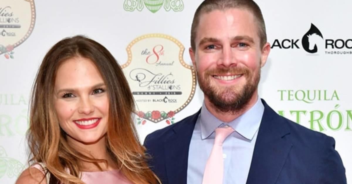 Arrow Star Stephen Amell and Wife Cassandra Jean Welcome New Baby ...