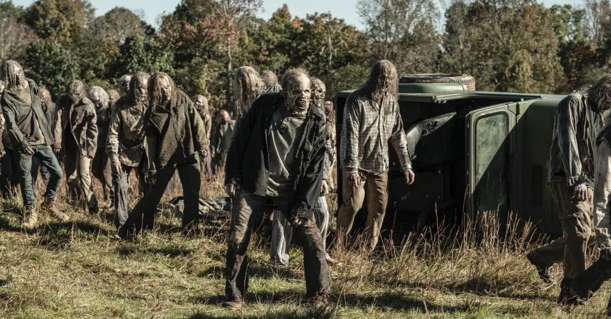 The Walking Dead Showrunner Teases Zombie Variants