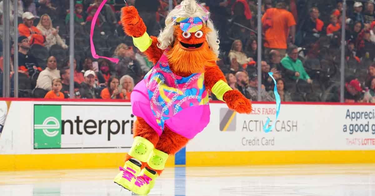 NHL Mascot Gritty Dresses as Margot Robbie's Barbie for Halloween ...