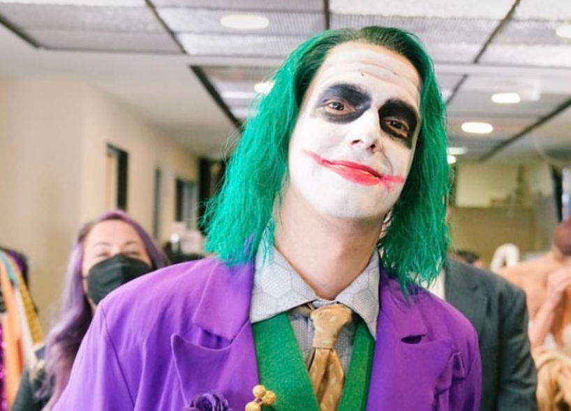 SNL: Joker Plays Best Man in Hilarious Wedding Sketch - ComicBook.com