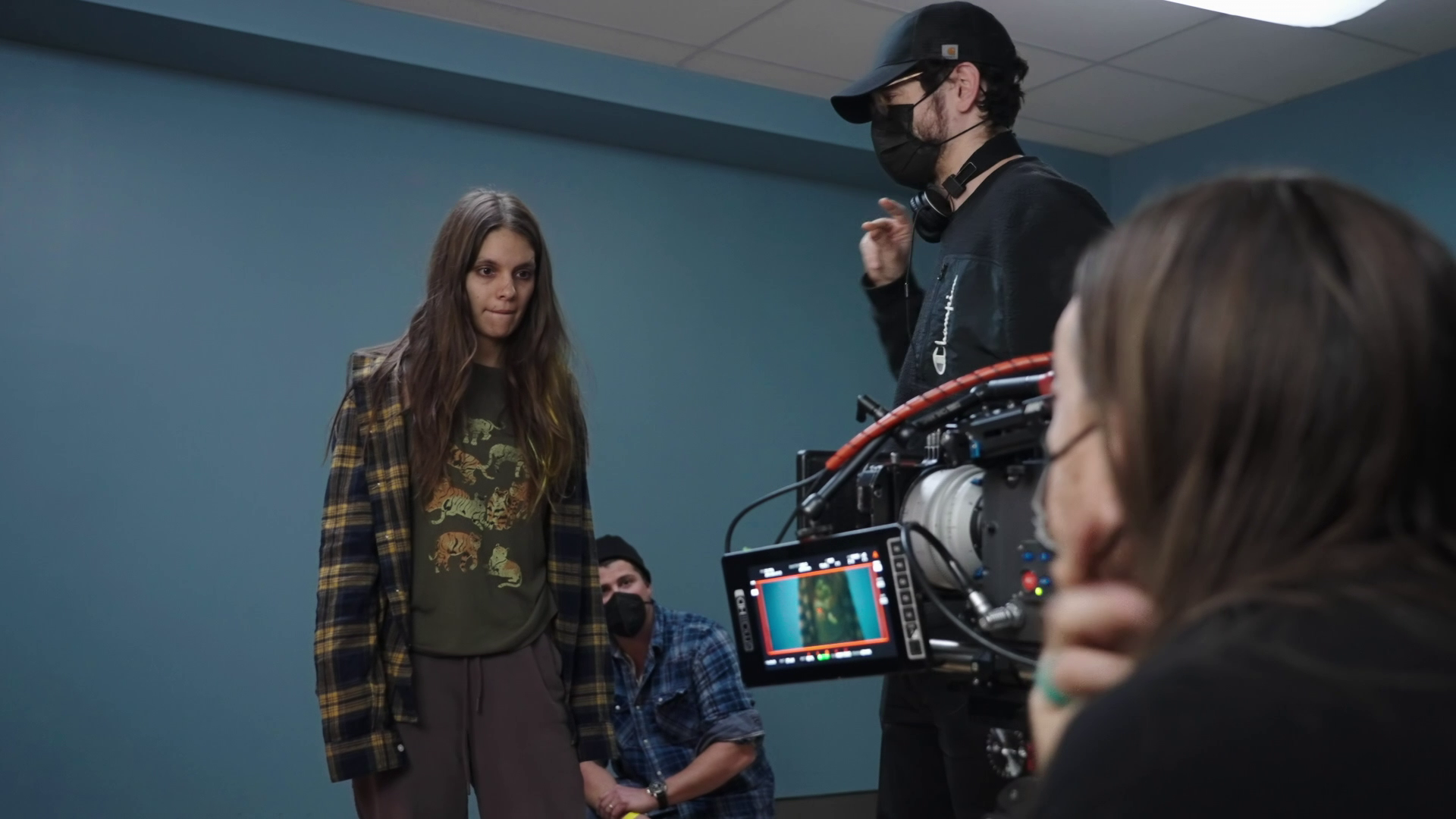 Smile Featurette Explores How the Chilling Opening Scene Came to Life ...