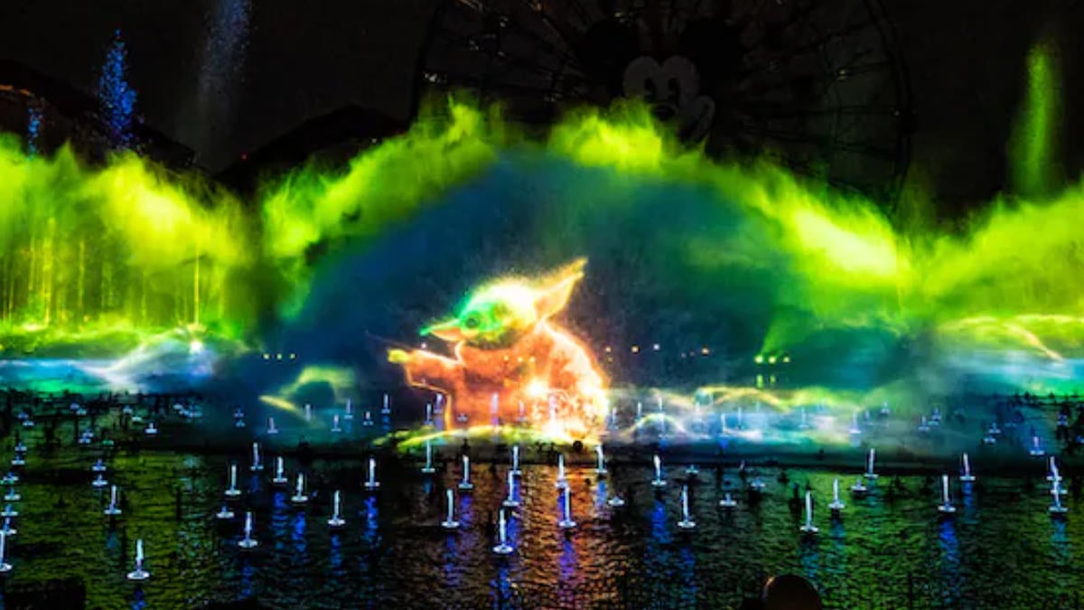 Disneyland Previews New World Of Color Show - ComicBook.com