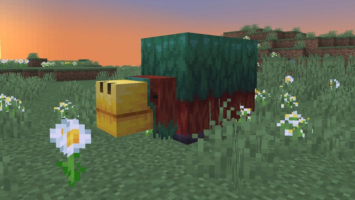 Minecraft Gameplay Reveals First In-Game Look at Fan-Voted Sniffer Mob ...