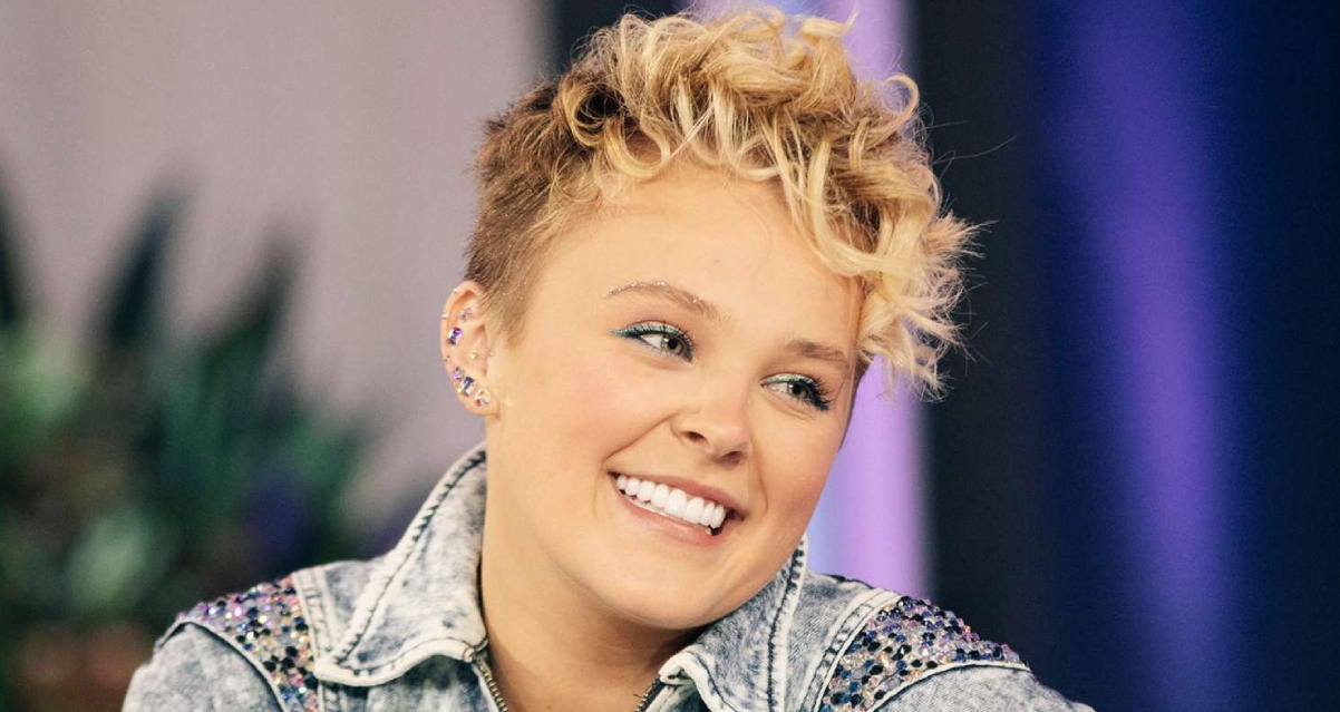 JoJo Siwa to Star in All My Friends Are Dead From Saw 3D Writer ...