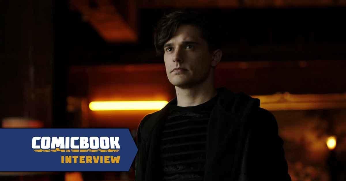 The Flash: Andy Mientus Reflects on His Pied Piper Journey (Exclusive ...