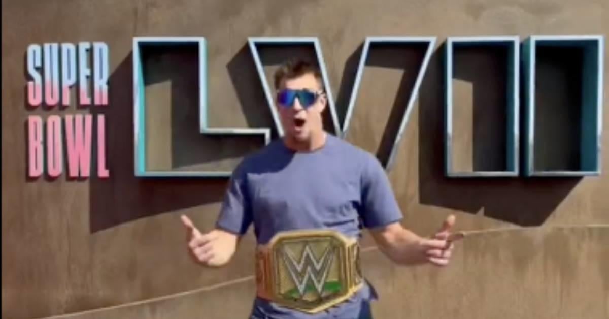 Rob Gronkowski Brings the WWE Golden Title to Super Bowl LVII ...