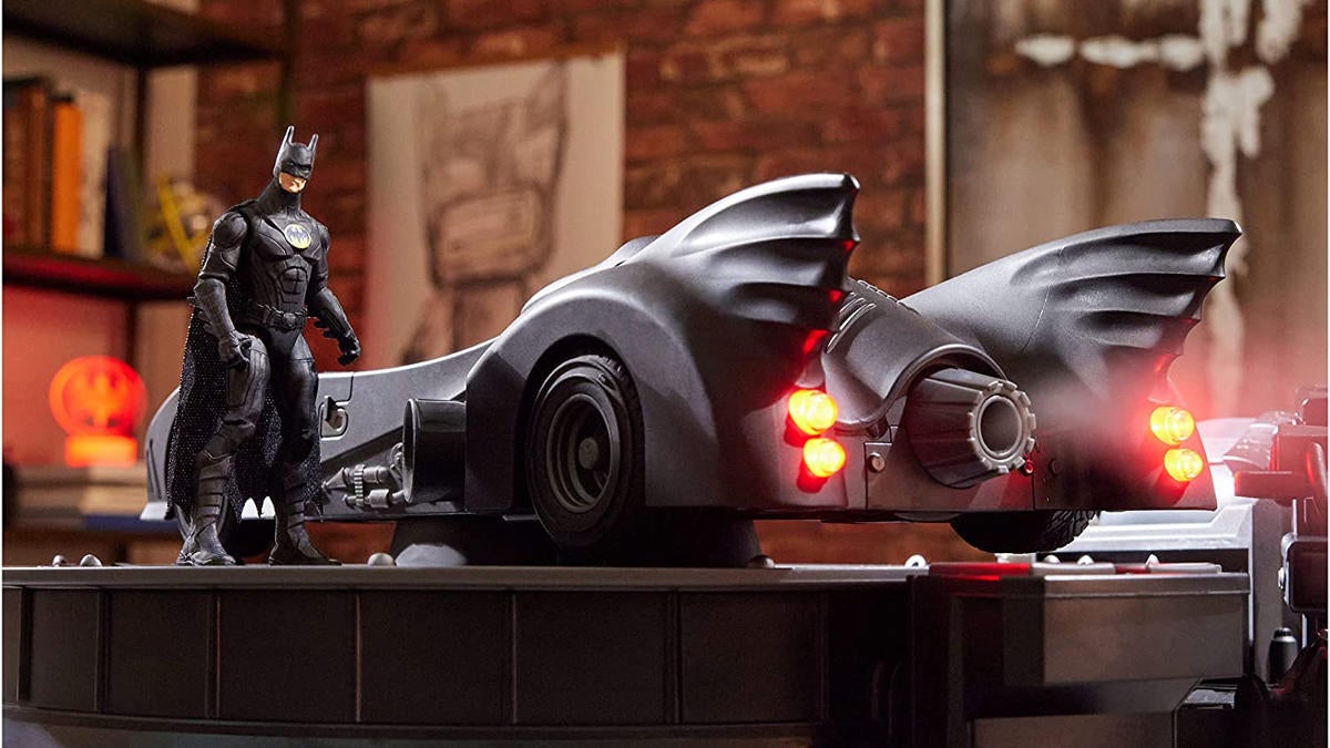 The Flash Movie 1989 Limited Edition Remote Control Batmobile Is On ...