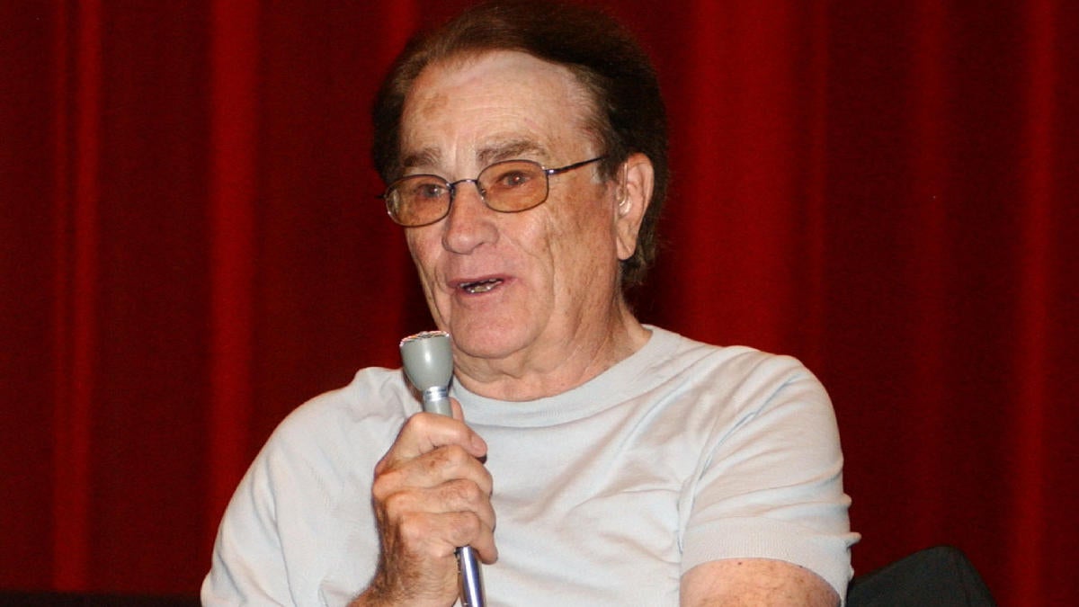 Jaws Cinematographer Bill Butler Dead at 101 - ComicBook.com