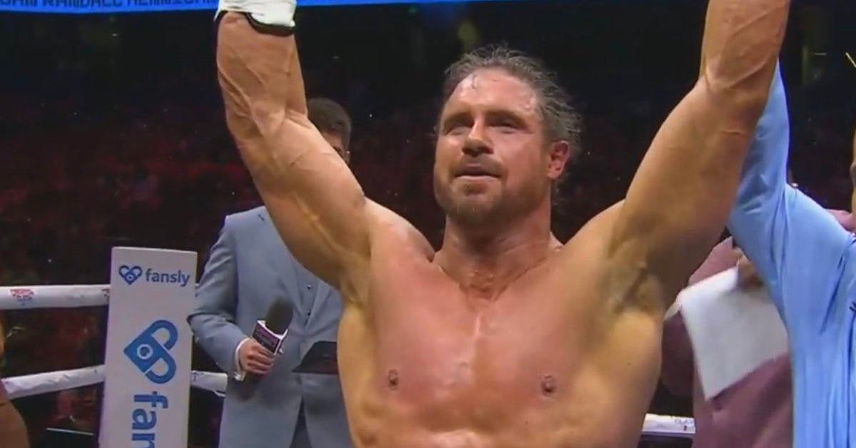 John Hennigan (WWE's John Morrison) Wins Boxing Match at Creator Clash ...