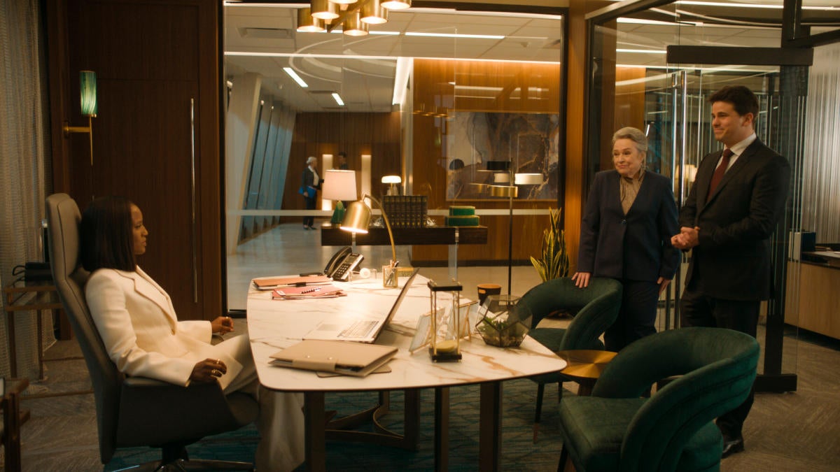 Matlock Trailer: First Look at CBS Reboot Starring Kathy Bates Released ...