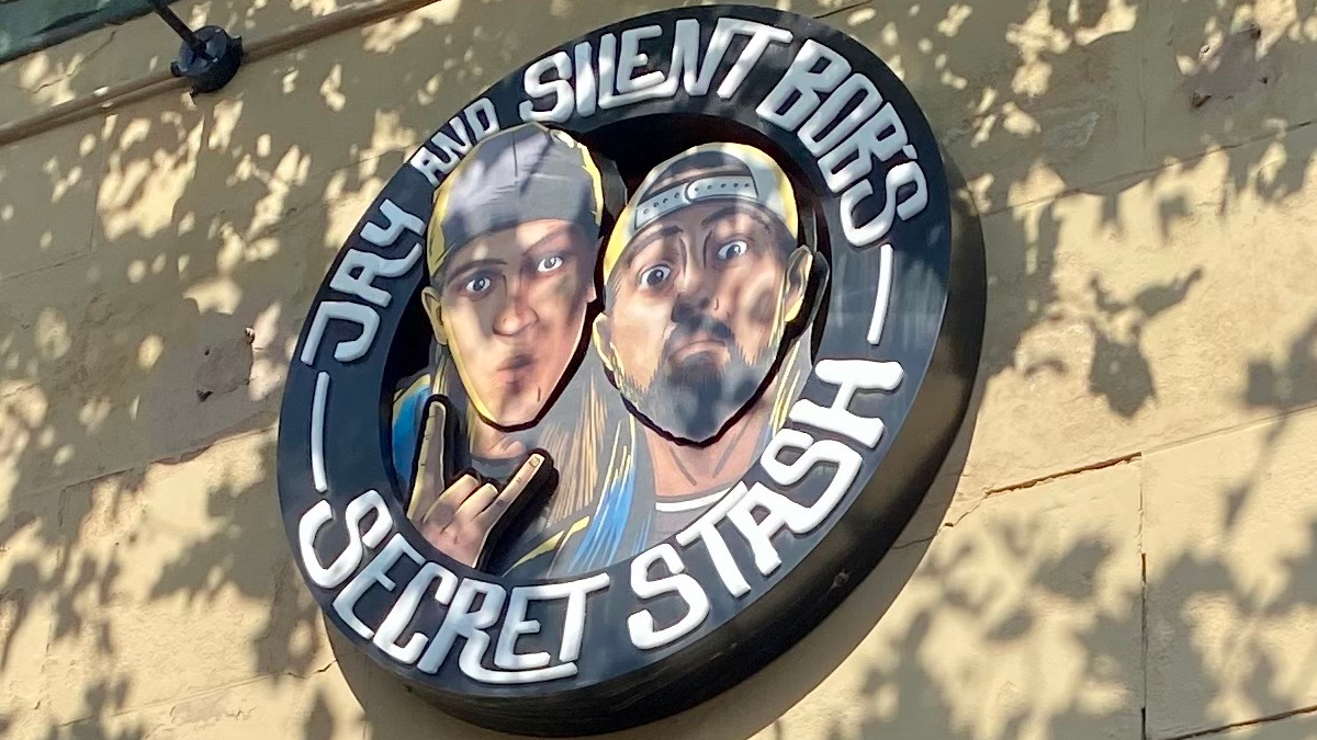 Kevin Smith Announces Mail-Order Subscription Service for Jay & Silent ...
