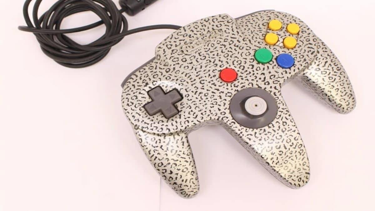 Rare '90s Nintendo 64 Controller Expected to Sell For Over $1,000 ...