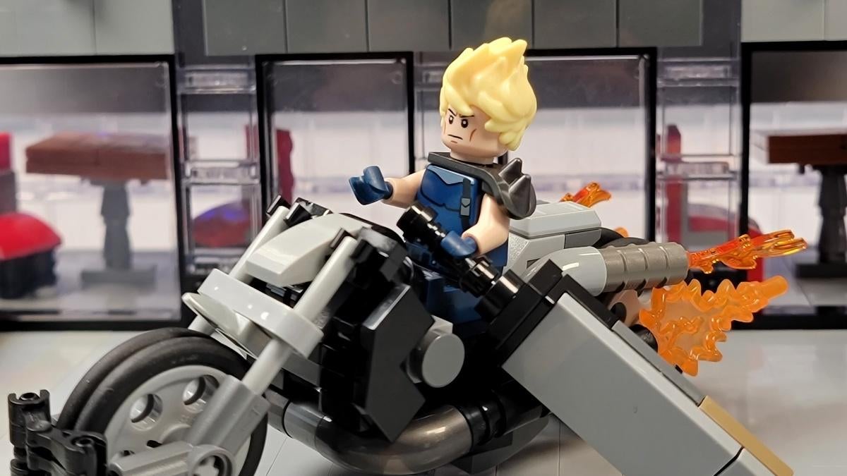 Final Fantasy 7 Reveals Incredible Custom LEGO Set - ComicBook.com