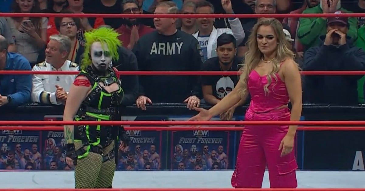 Thunder Rosa Returns and a Star Turns Heel on AEW Collision - ComicBook.com