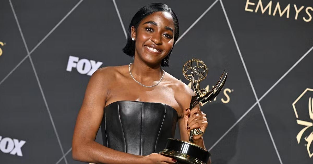 Saturday Night Live Announces Ayo Edebiri's Debut - ComicBook.com