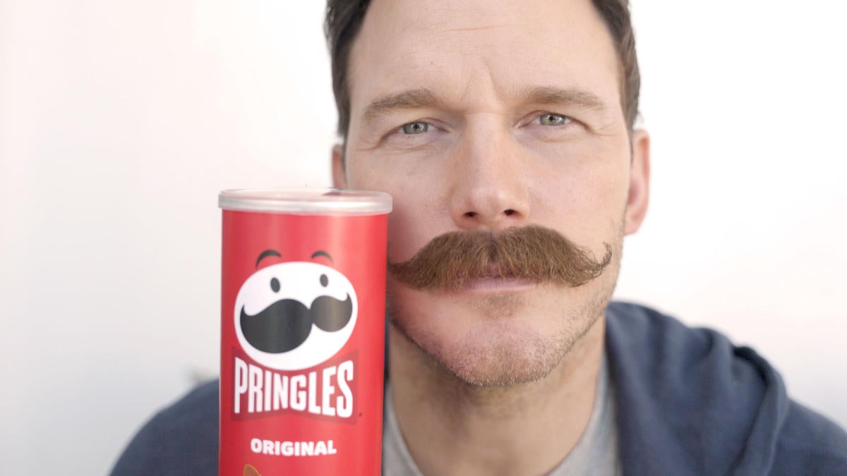 Chris Pratt Sports Surprising Mustache in New Pringles Super Bowl Commercial - ComicBook.com