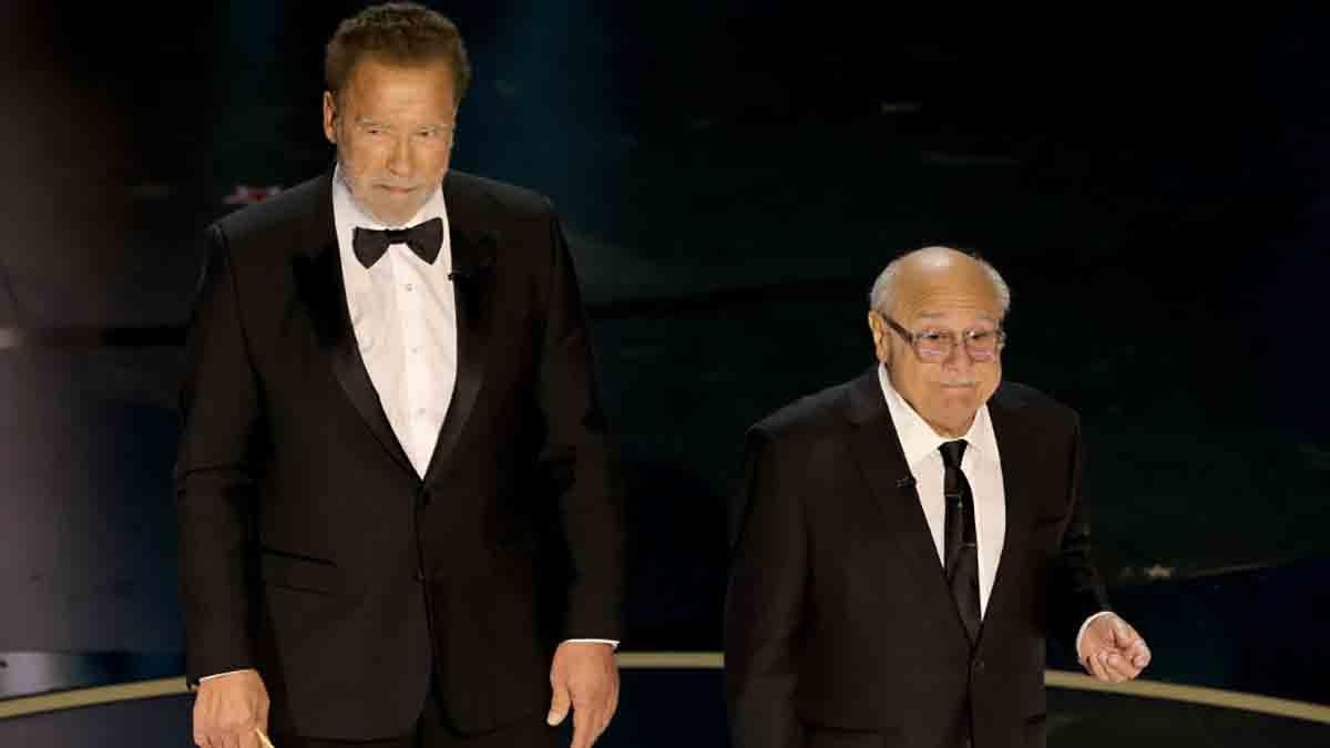 Danny DeVito Explains How That Viral Oscars Batman Reunion Came ...