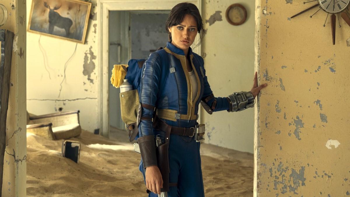 Fallout Boss Todd Howard Addresses TV Show Retcon Concerns - ComicBook.com