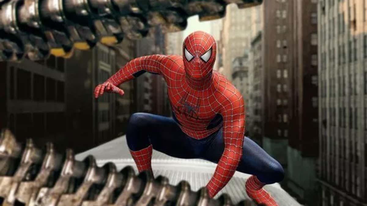 Sam Raimi's Biggest Spider-Man Change Actually Improved on Marvel's ...