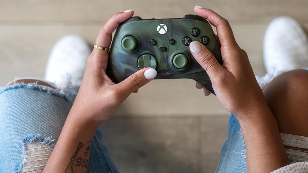 Xbox Reveals New Nocturnal Vapor Controller Design - ComicBook.com