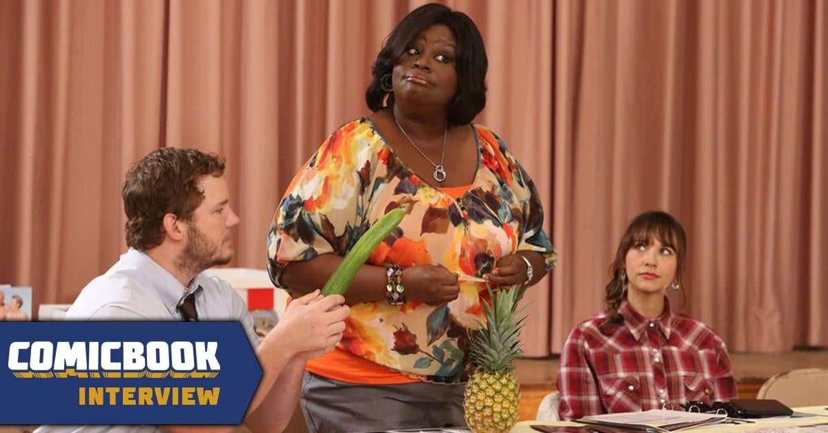 Retta Reveals Why Chris Pratt Remains Her Favorite Chris - ComicBook.com