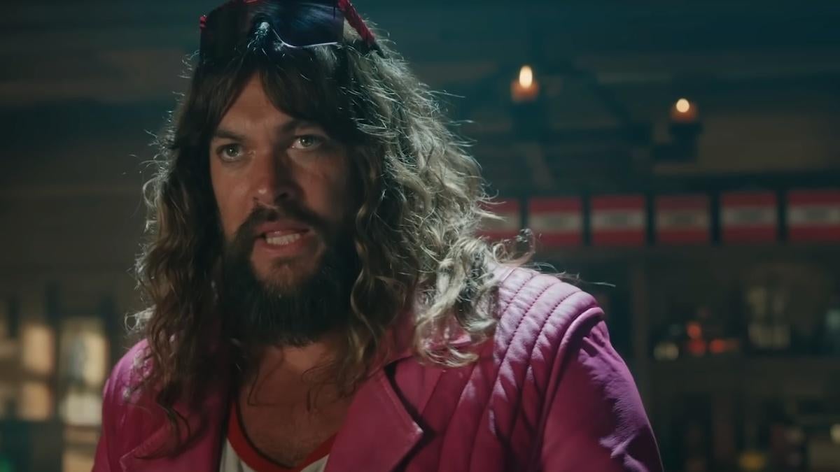 Minecraft Movie Creators Explain Jason Momoa's Character: "Garrett's ...