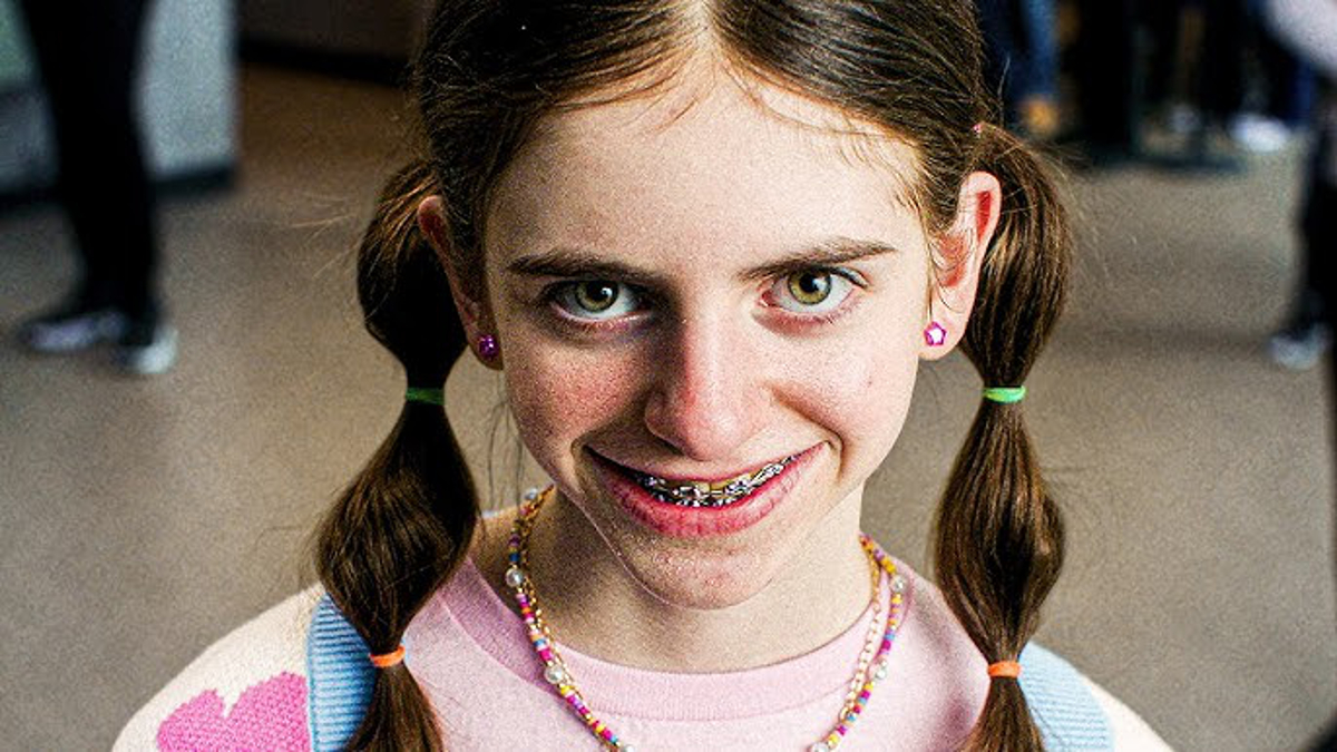 Smile Featurette Explores How the Chilling Opening Scene Came to Life ...