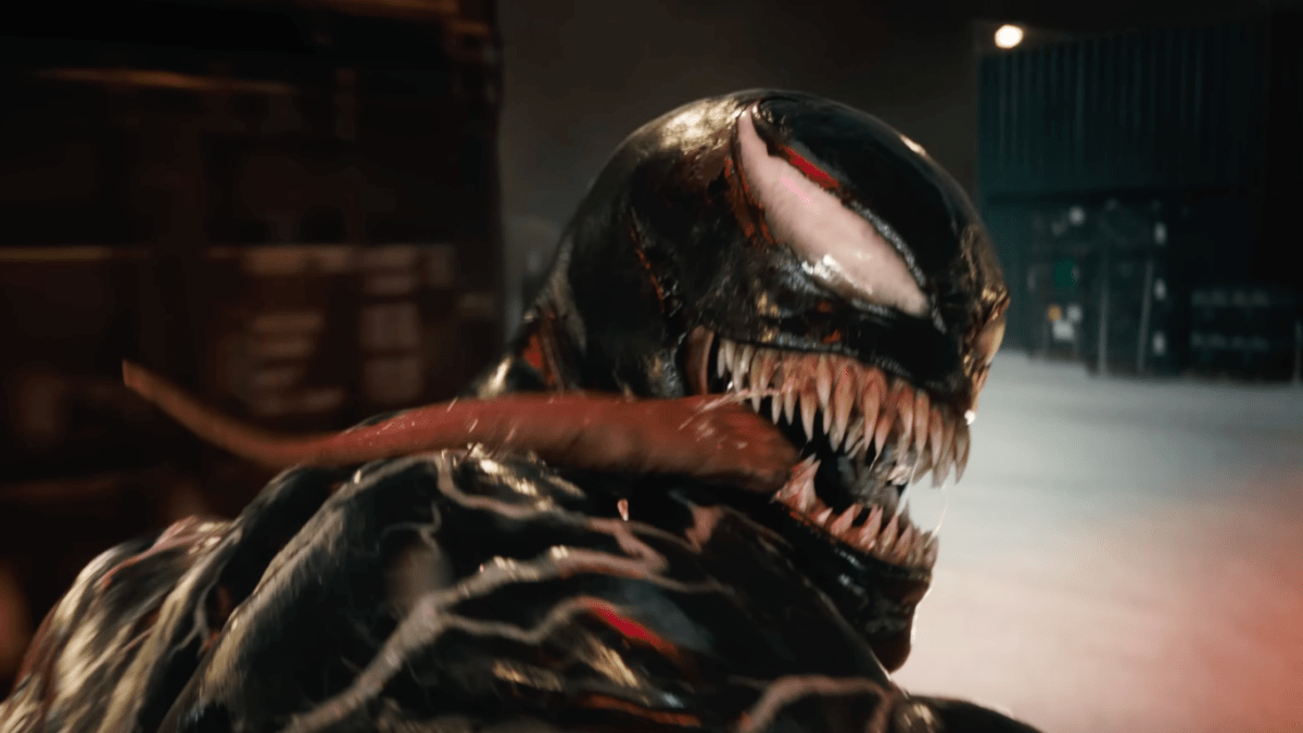 New 'Venom' TV Spot Reveals New Footage of Riot vs. Venom Fight ...
