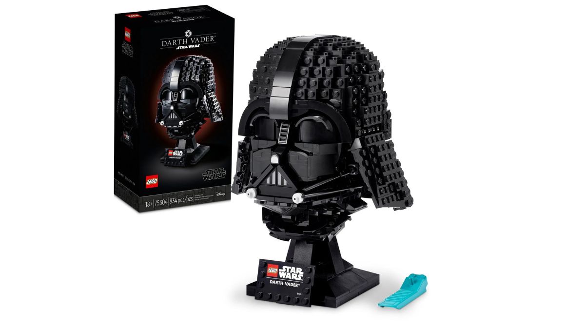 LEGO Darth Vader Helmet Is Cheaper Than Ever for Cyber Monday ...