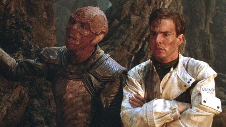 7 Underrated Sci-Fi Movies About Aliens You’ve Probably Forgotten About ...