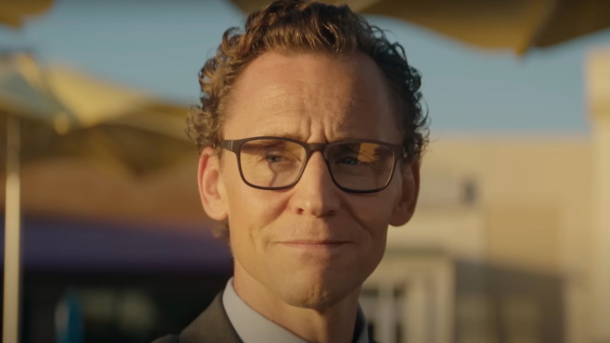The Life of Chuck Teaser Promises Another Compelling Stephen King and ...