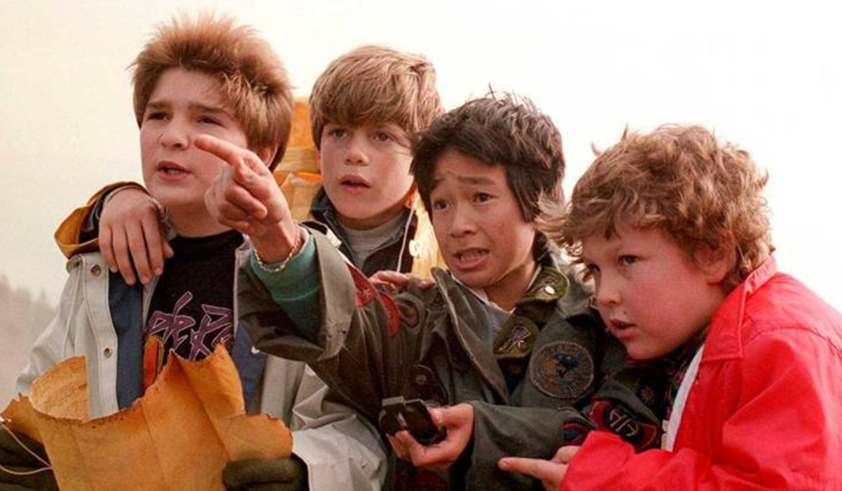 7 Movies Every Stranger Things Fan Needs to Watch