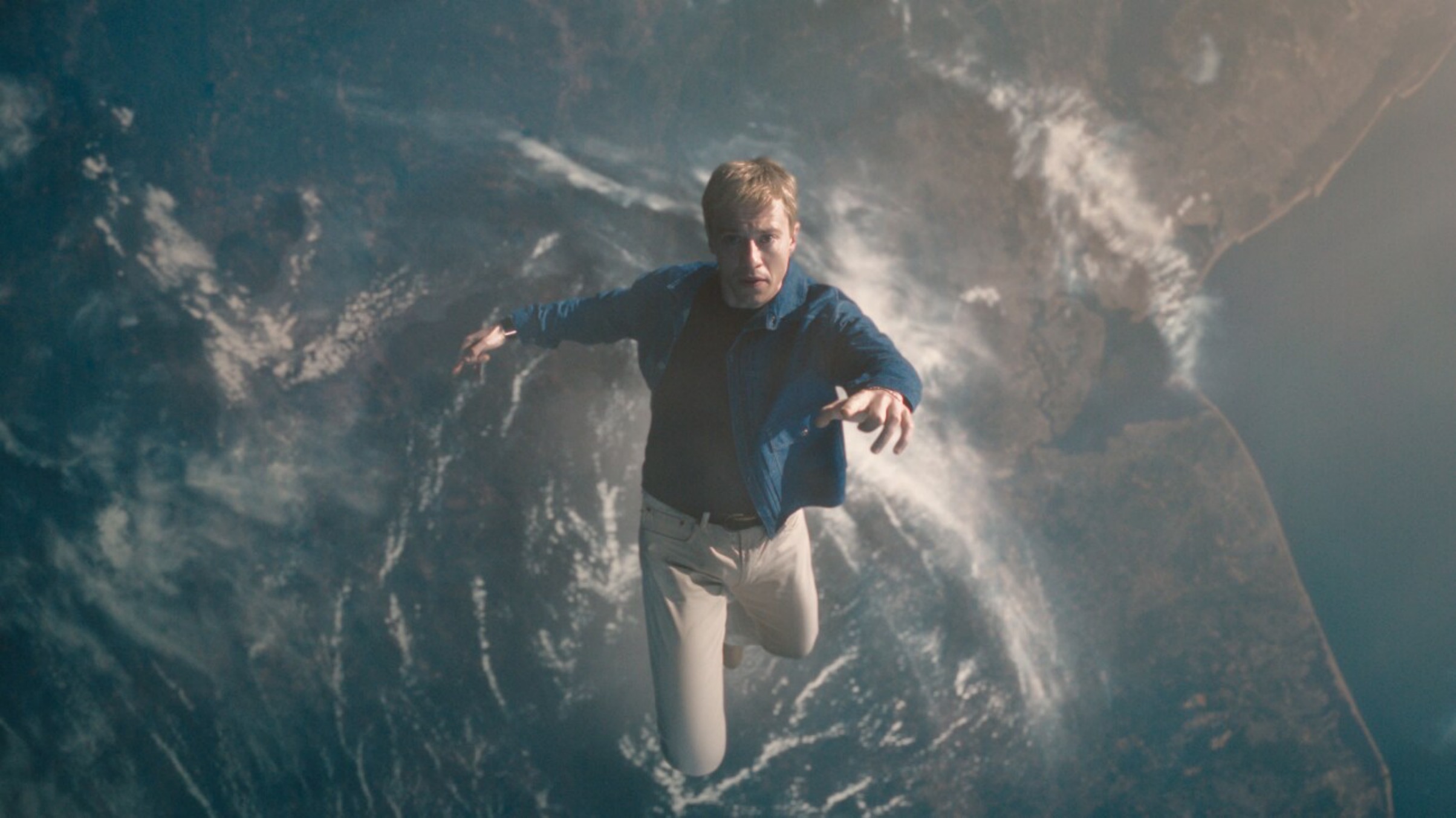 The Fantastic Four: First Steps Debuts New Clip (With a Human Torch ...