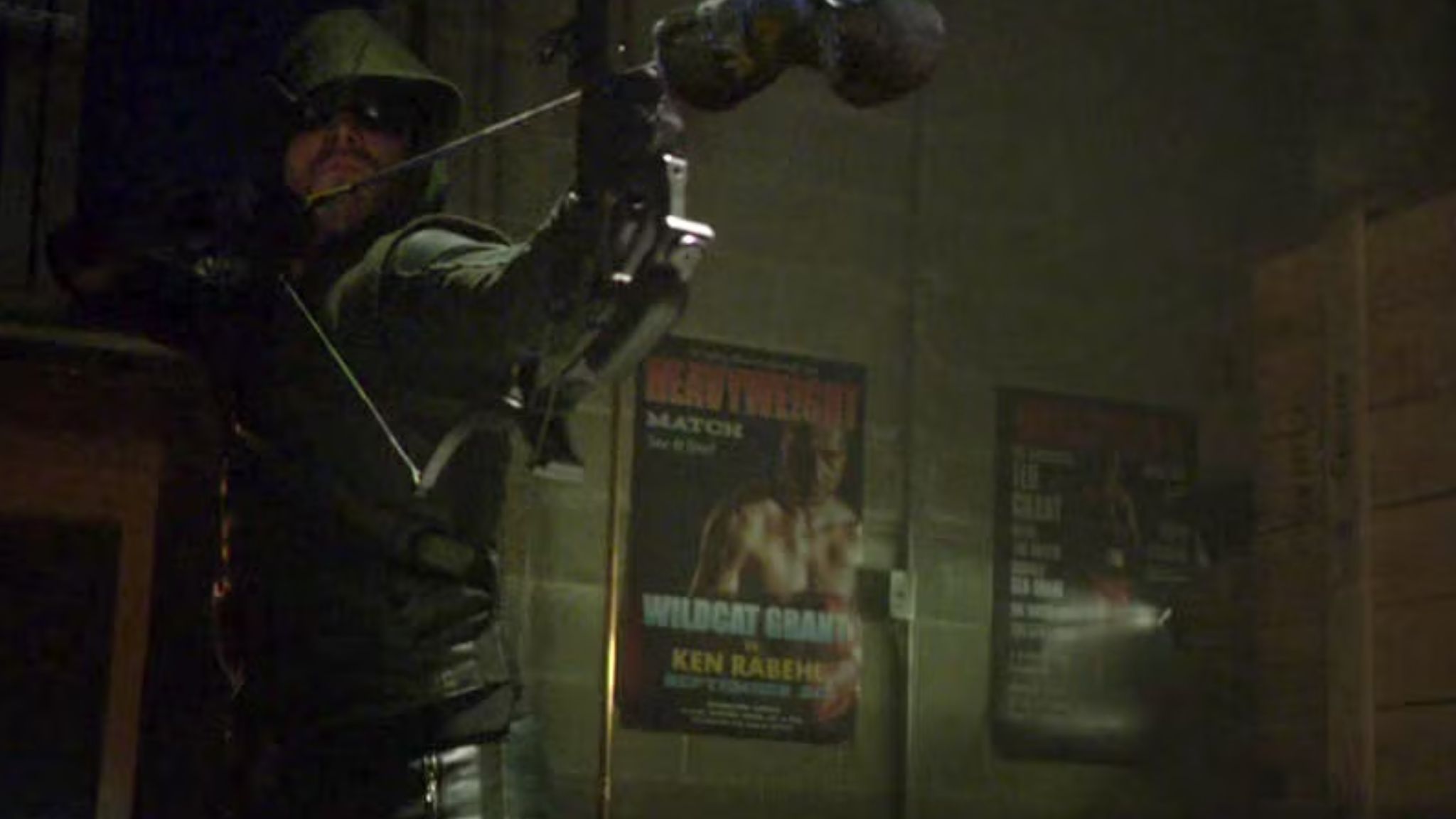 15 Best Trick Arrows Oliver Queen Uses in the Arrowverse