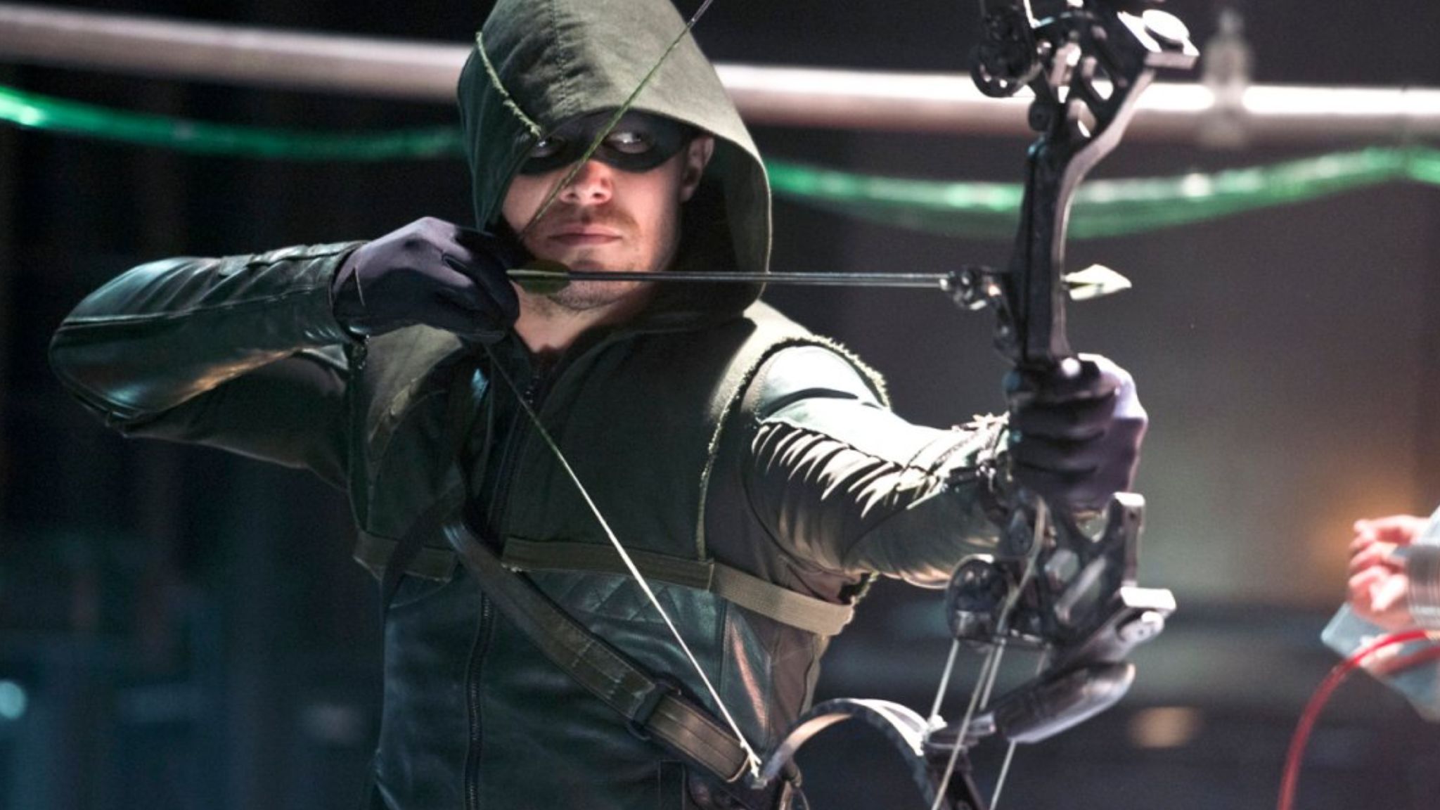 15 Best Trick Arrows Oliver Queen Uses in the Arrowverse