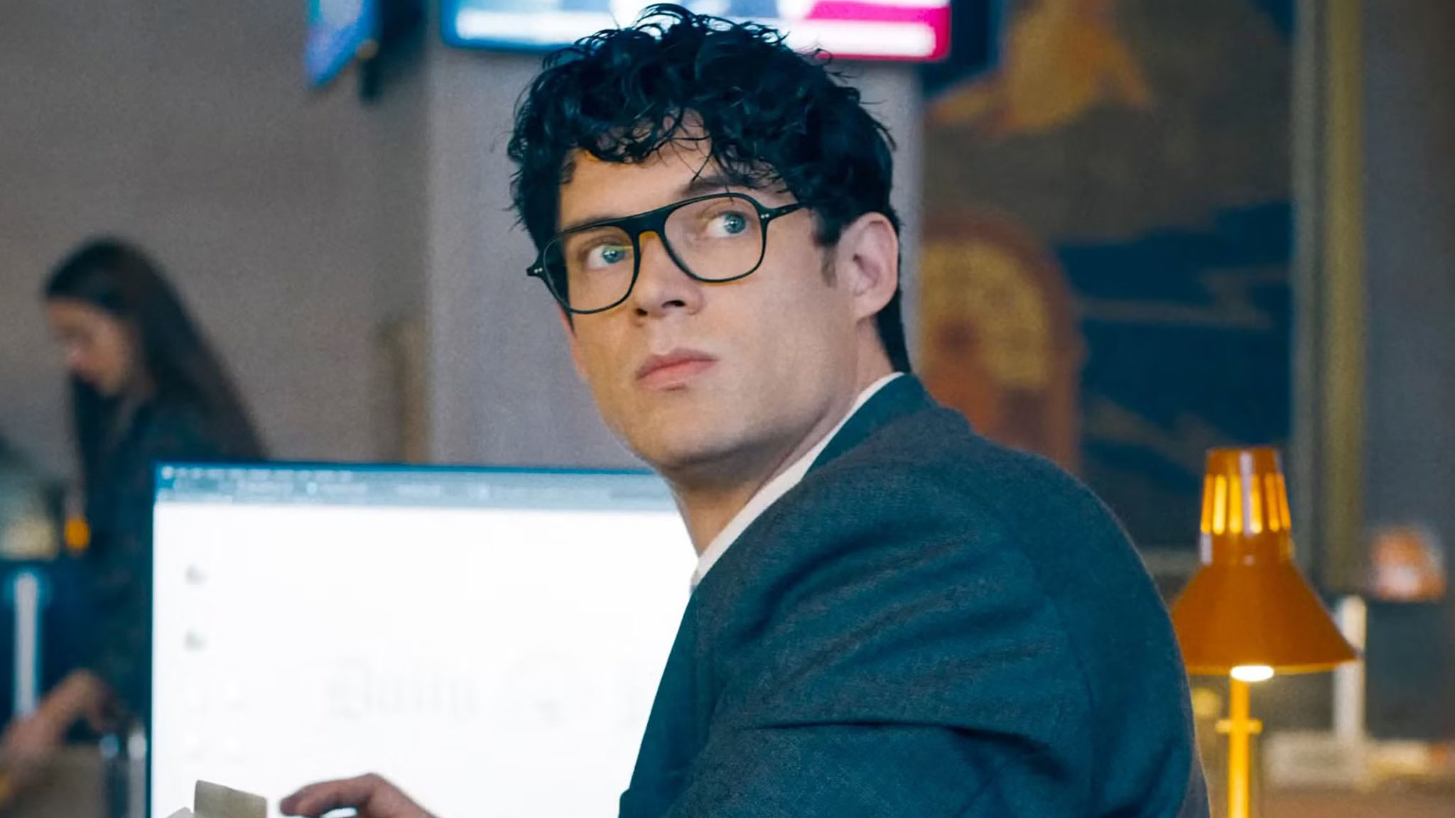 James Gunn Reveals His Clark Kent Has Hypno Glasses to Protect His Superman Identify - ComicBook.com