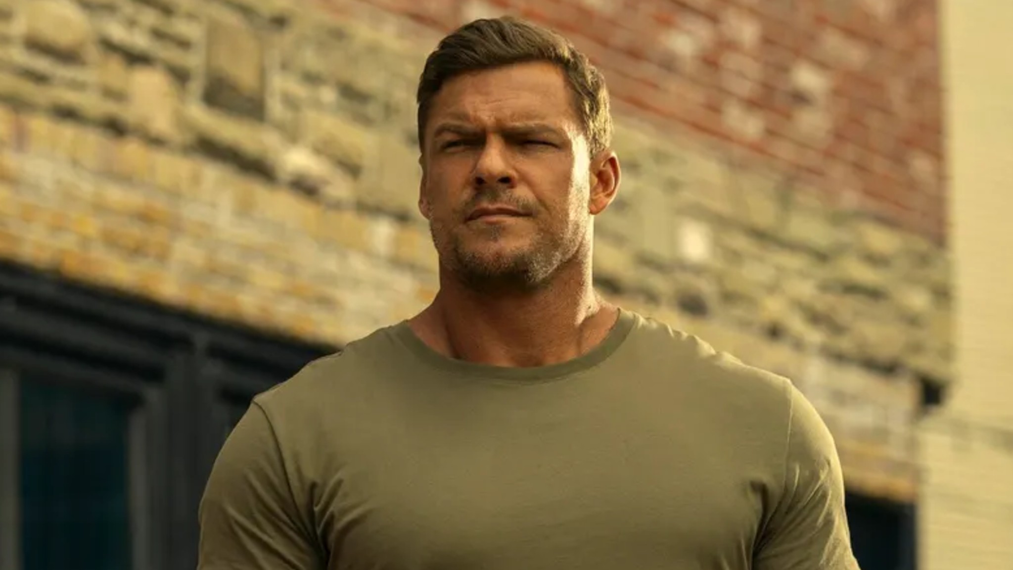 James Gunn Officially Addresses Casting Alan Ritchson as the DCU's ...