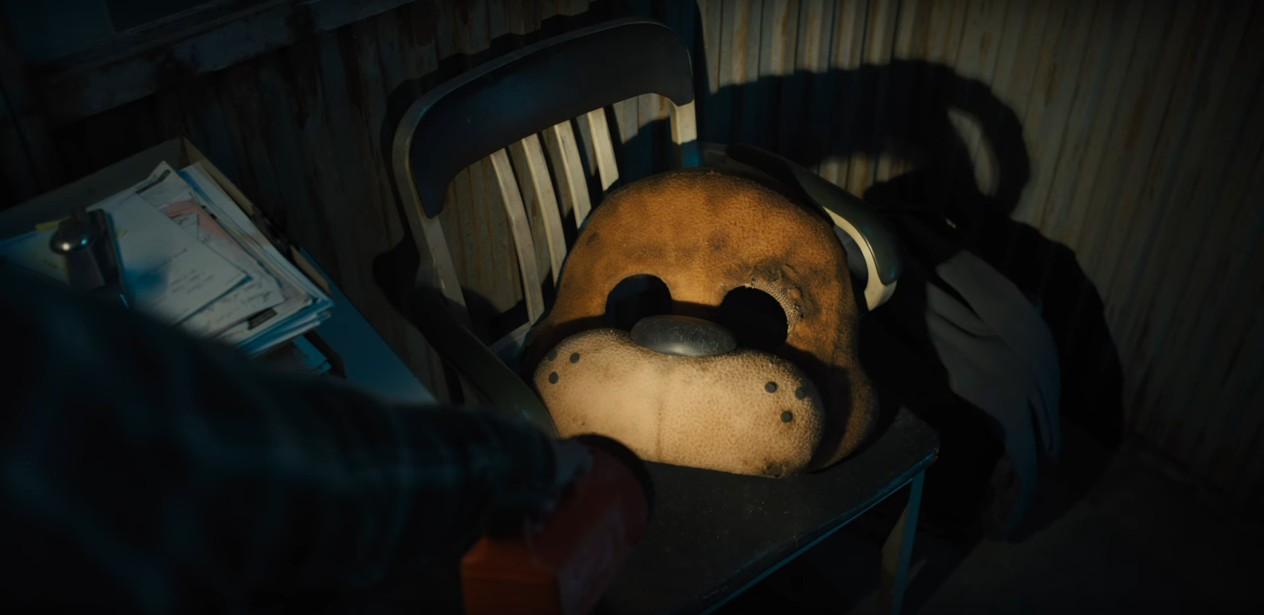 5 References in the Five Nights at Freddy's 2 Trailer That Come ...