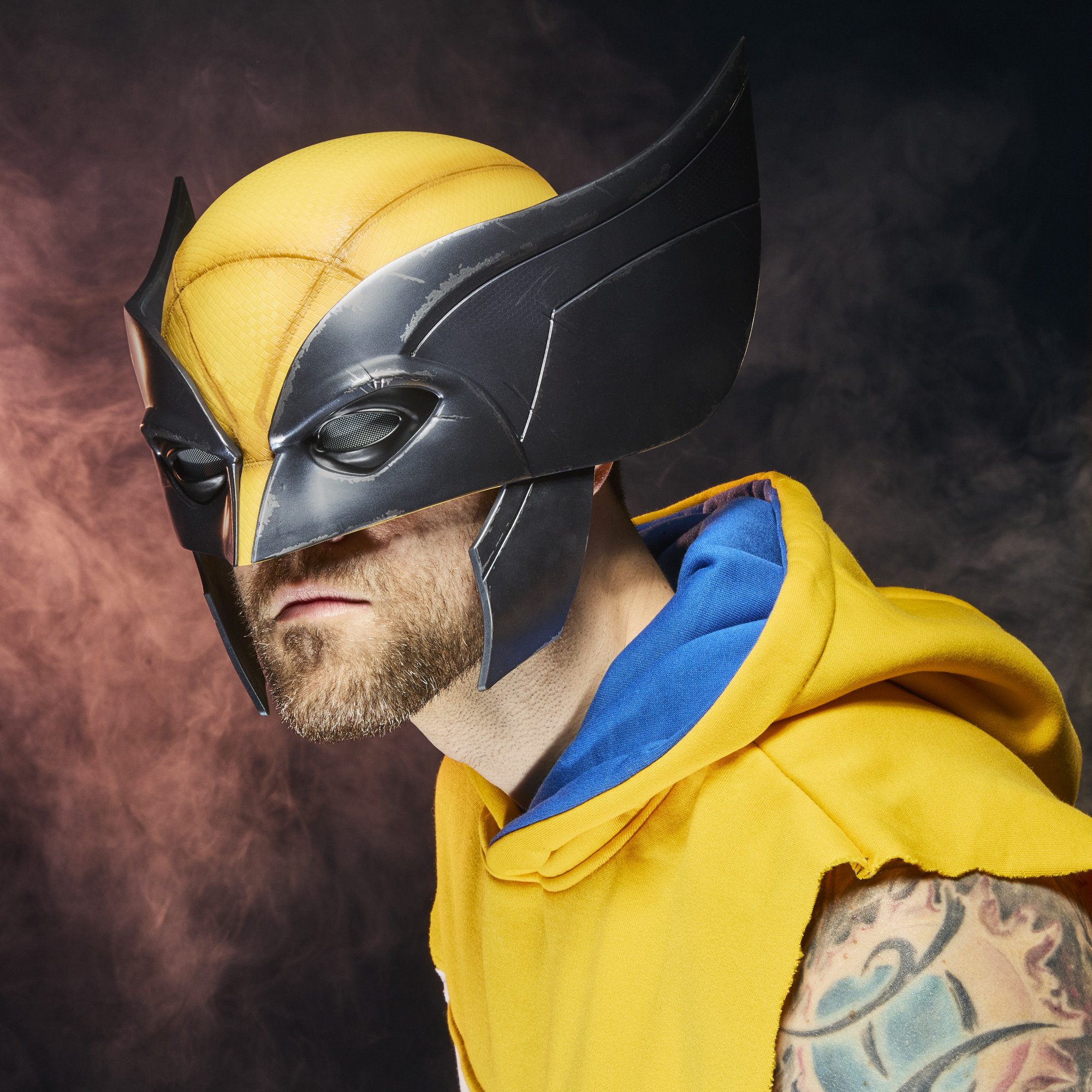 Marvel Legends Wolverine Mask, Strong Guy, and Maximum Deadpool Figure ...