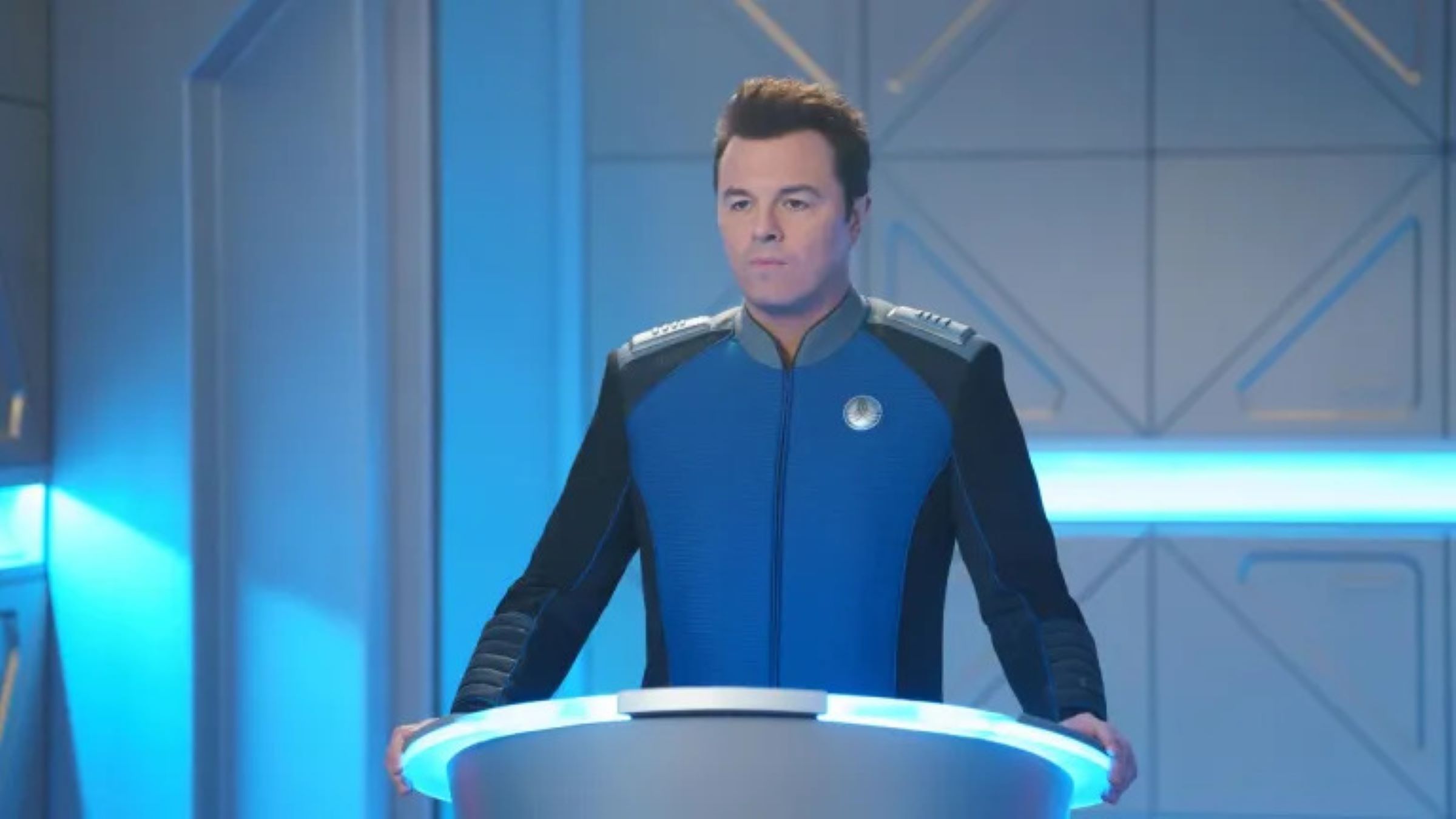 Every Actor Who Appeared in Both The Orville and Star Trek - ComicBook.com