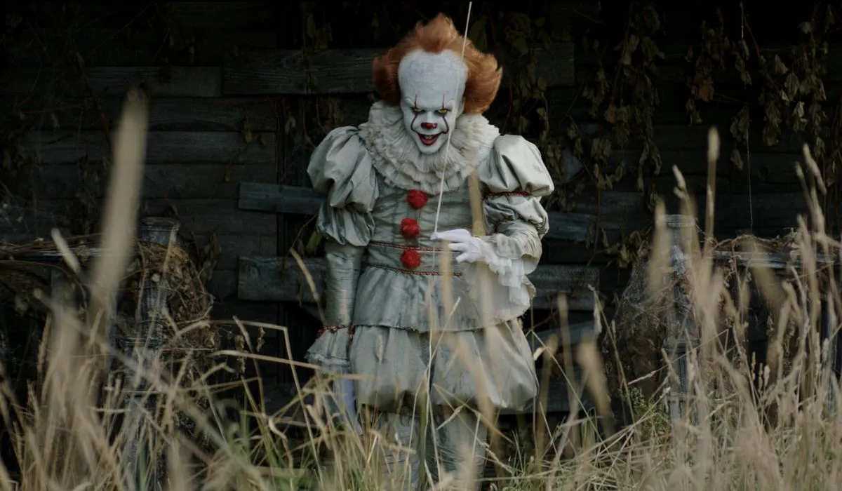 IT: Welcome to Derry’s New Pennywise Form Revealed - ComicBook.com