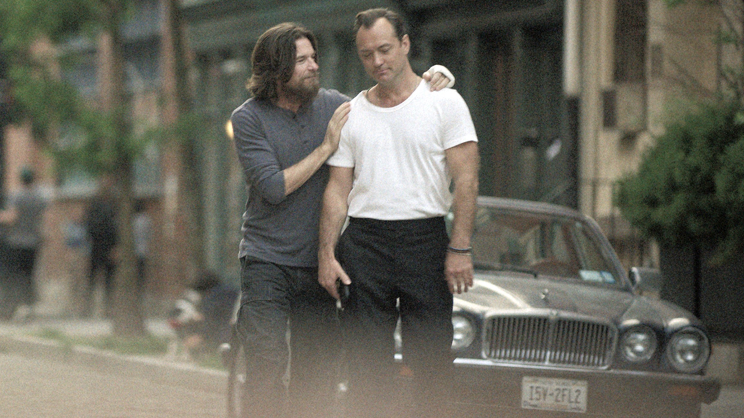 Black Rabbit Review: Netflix's Next Big Show is Ucut Gems Meets The ...