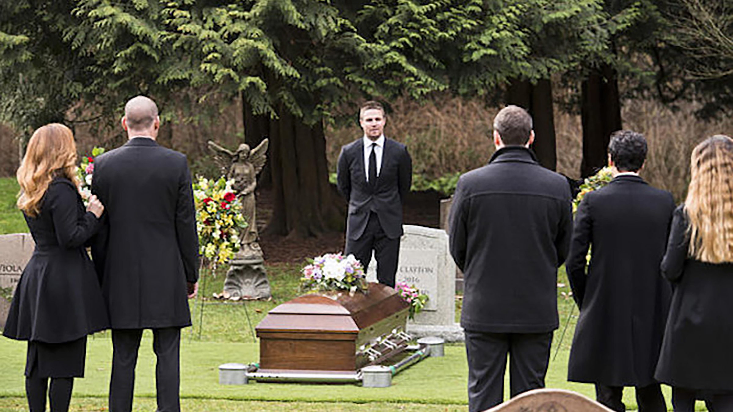 The Arrowverse’s 5 Worst Storylines, Ranked (Including the Grave ...