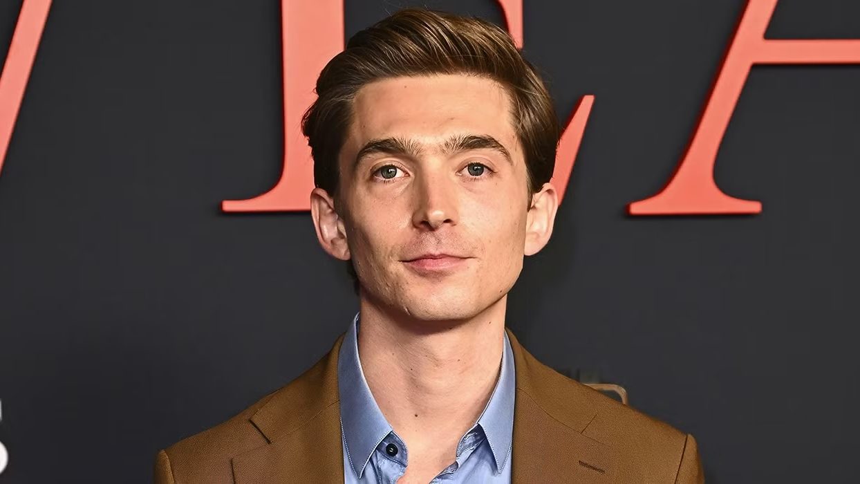Recasting The Flash for James Gunn’s DC Universe: 3 Perfect Actors ...