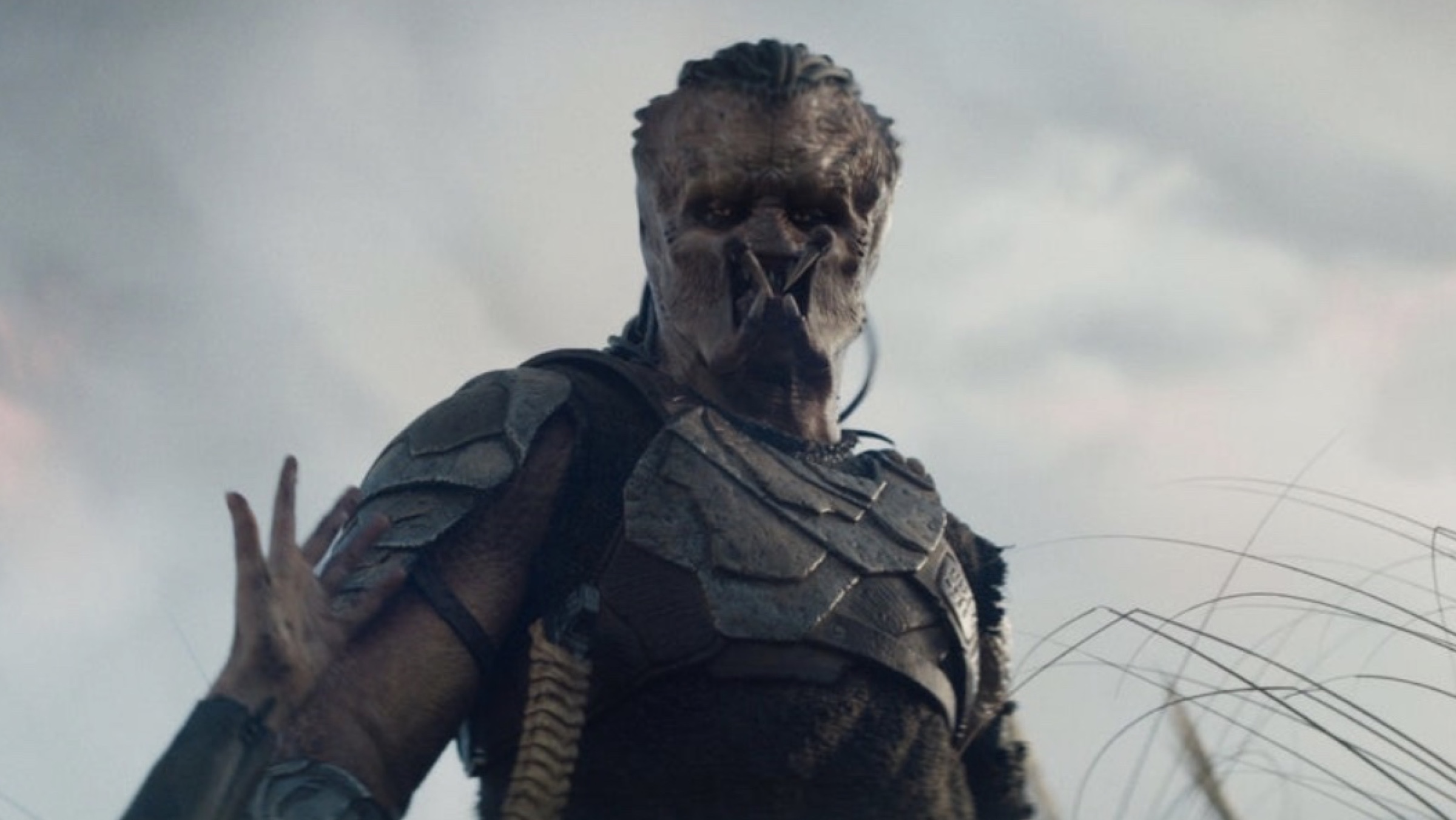 Predator: Badlands Overtakes 2025 Movie From a Beloved $1.1 Billion ...